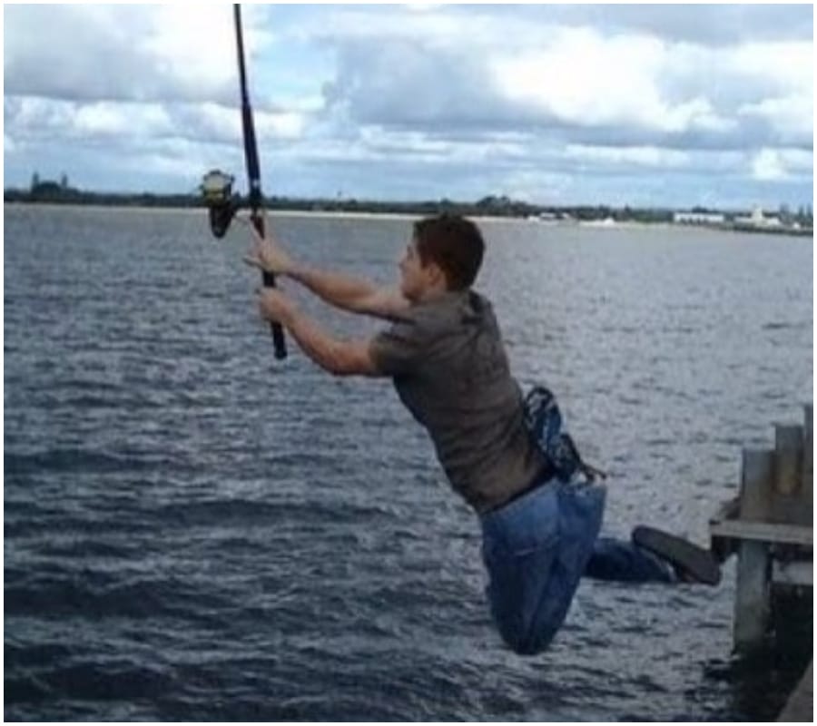 30 Funny Fishing Moments Caught On Camera – avocadoposts