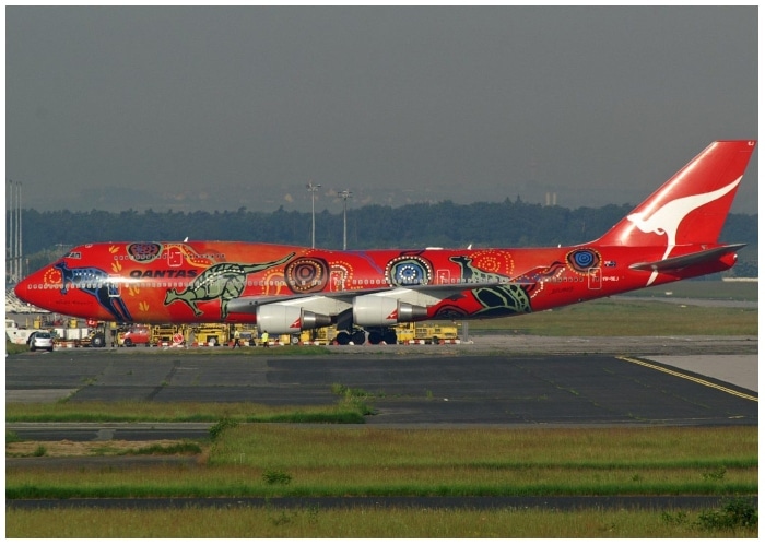 30 Incredible Aircraft Paint Jobs That You Can See Flying In The Sky ...