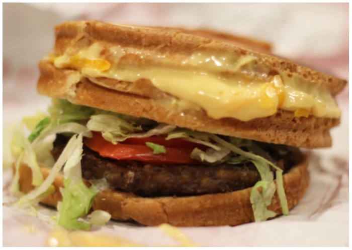 From Best to Worst: 27 US Fast-Food Chains' Cheeseburgers Ranked ...