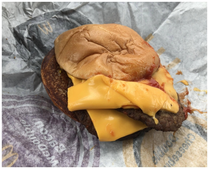 From Best to Worst: 27 US Fast-Food Chains' Cheeseburgers Ranked ...